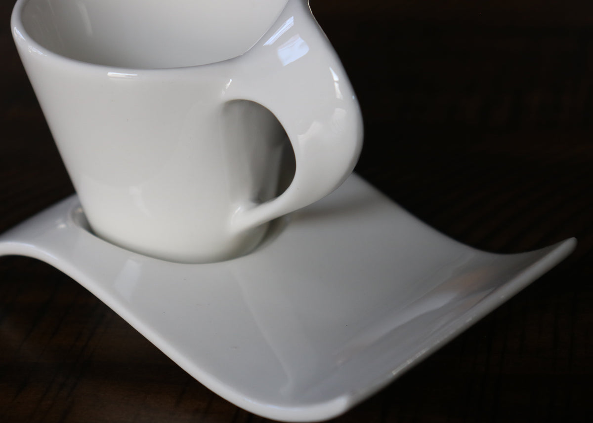 Swish Cup and Biscotti Saucer Favor (Set of 2) – ArtisanoDesigns